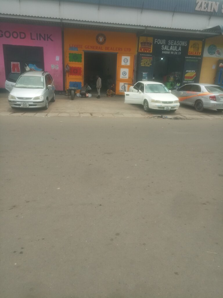 Giyim mağazası Liyate General Dealers, Lusaka, foto