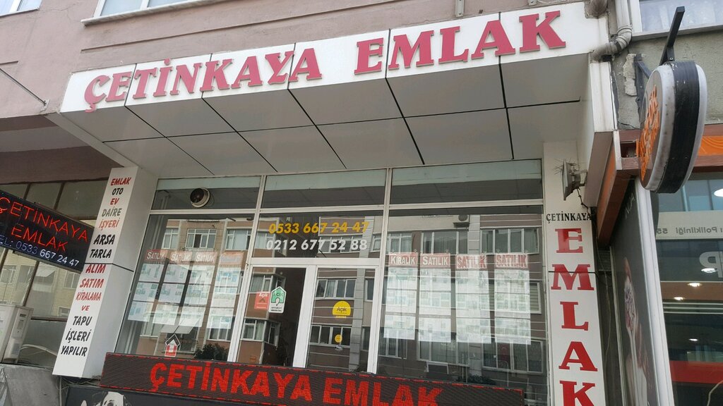 Otomobil satış galerileri Çetinkaya Emlak, İstanbul, foto
