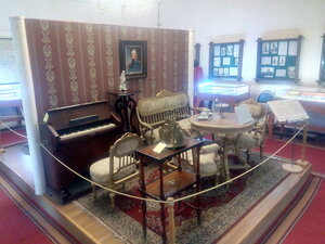 Гауптвахта Астраханского гарнизона 1805 (Vasiliya Trediakovskogo Street No:2/9), müzeler ve sanat galerileri  Astrahan'dan