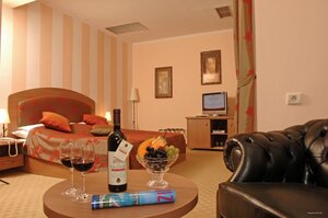 Hunguest Hotel Erkel – Dürer (Békés vármegye, Gyula, Várfurdo utca), otel  Dünya'dan