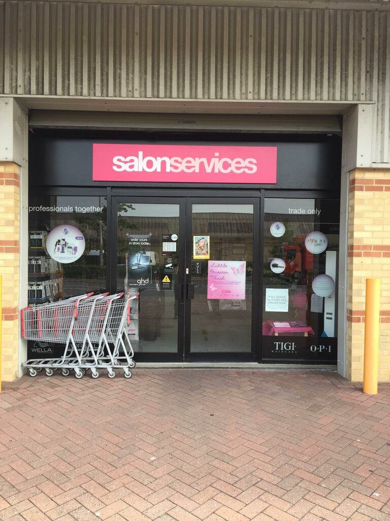 Kuaförler Salon Services, İngiltere, foto