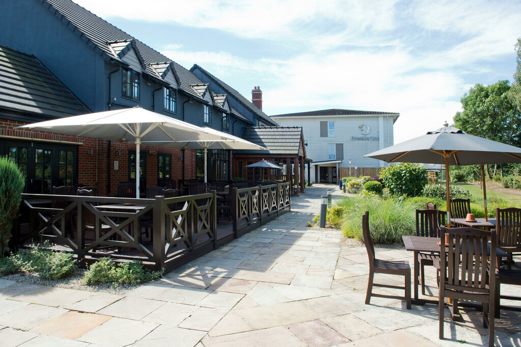 Restoran Oakley Hay Beefeater, İngiltere, foto