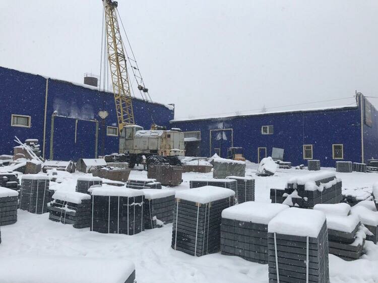 Heykel ve mezarlık taşı üreticileri Vayatelgroup, Petrozavodsk, foto