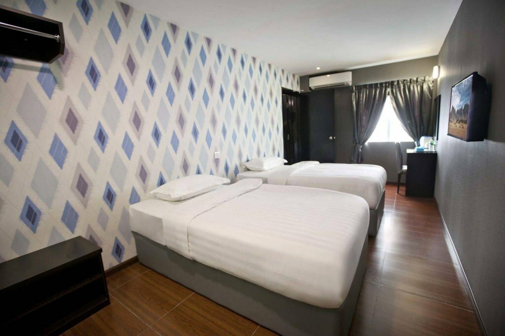 Otel Oyo 383 V3 Hotel Nusajaya, , foto