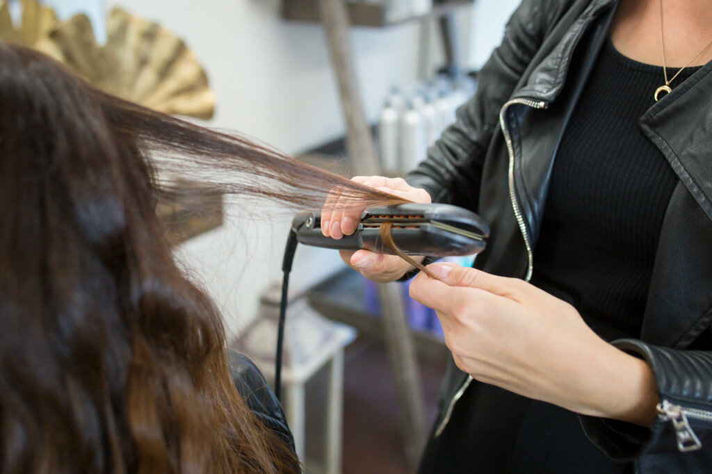 Güzellik salonu Coiffeur – Salon Fine Art Vanessa Liestal, Liestal, foto