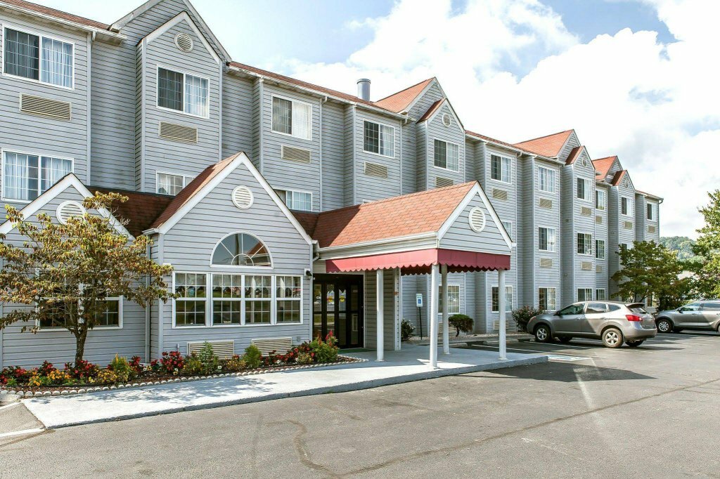 Otel SureStay Plus Hotel by Best Western Sevierville, Tennessee Eyaleti, foto