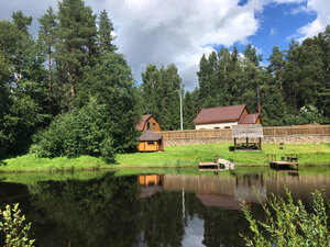 Приют охотника, кафе (Novgorod Region, Valdayskiy District, Roschinskoe Settlement), kafe
