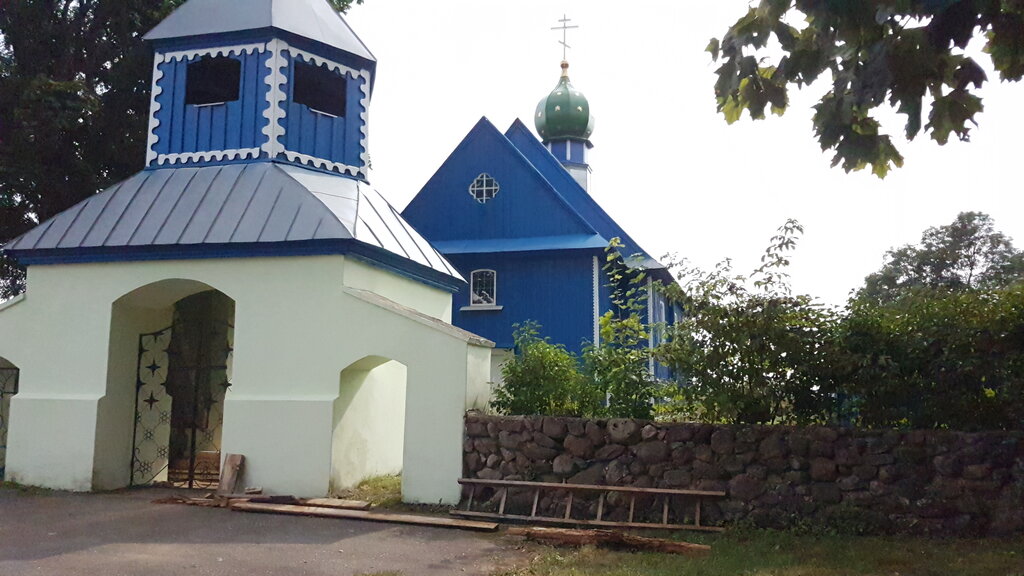 Ortodoks kiliseleri Cerkiew Świętej Trójcy w Wojskiej, Brestskaya oblastı, foto