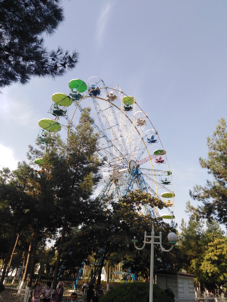 Atraksiyon Chutes, Andican, foto