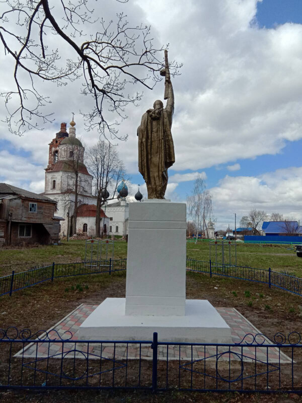 Anıt, heykel Воинам, погибшим в годы Великой Отечественной войны, Nijegorodskaya oblastı, foto