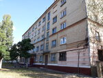 Hotel (vulytsia Krupskoi No:21), otel  Lutugine'den
