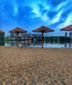 Beach (Библиотечная улица No:1А, Химки), plaj  Himki'den