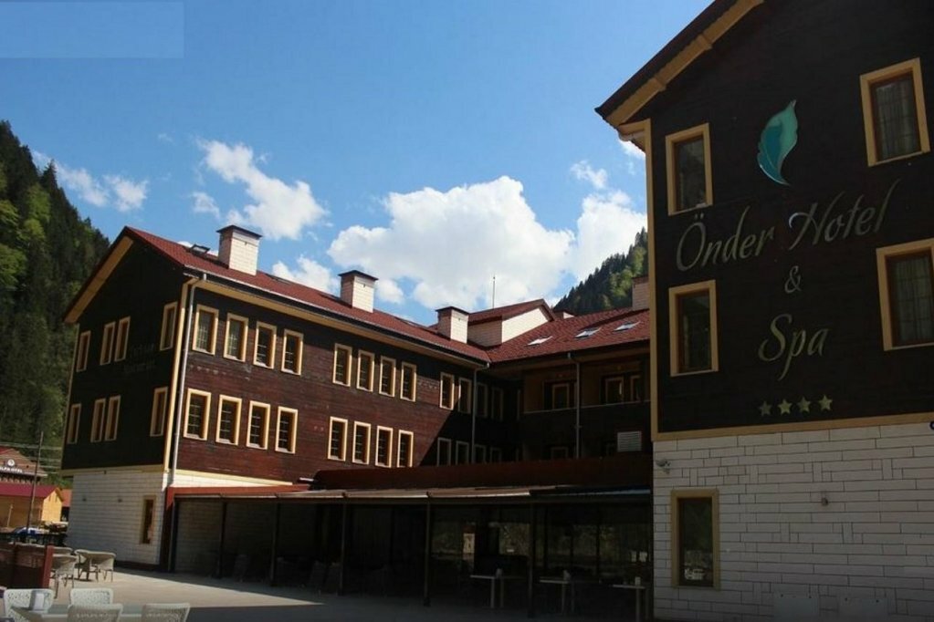 Otel Uzungöl Önder Hotel, Çaykara, foto