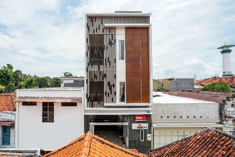 Otel Super Capital O 614 Graha 8 Syariah, Surabaya, foto