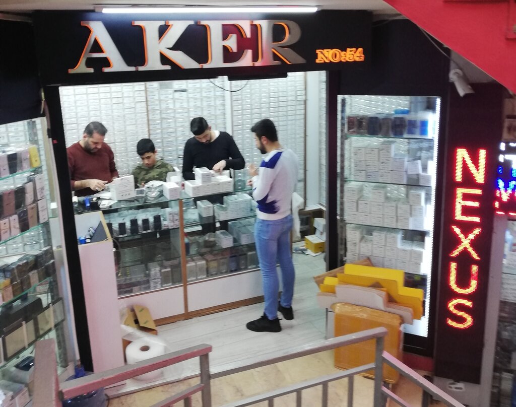 Cep telefonu ve aksesuarları satış mağazaları Aker Elektronik, İstanbul, foto