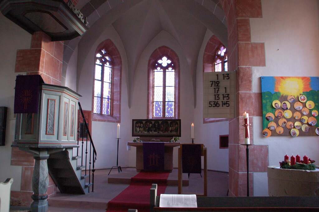 Dini dernekler Liebfrauenkirche Oberauroff - Evangelische Kirchengemeinde Oberauroff, Hesse, foto