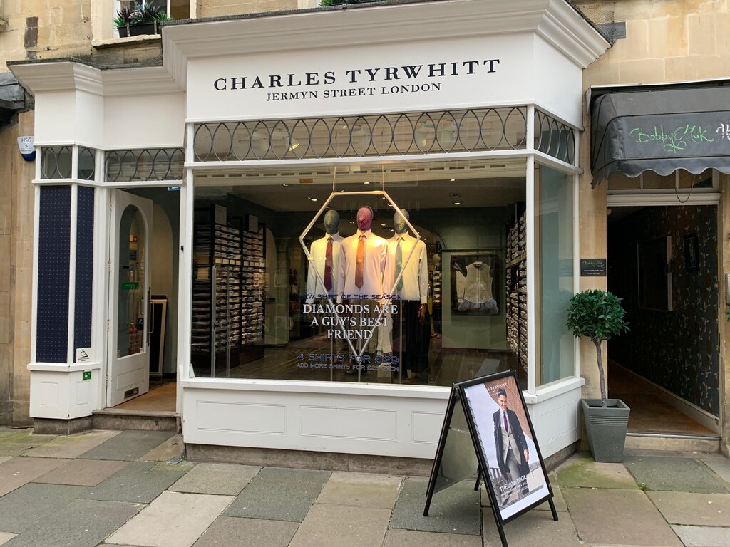 Giyim mağazası Charles Tyrwhitt, Bath, foto