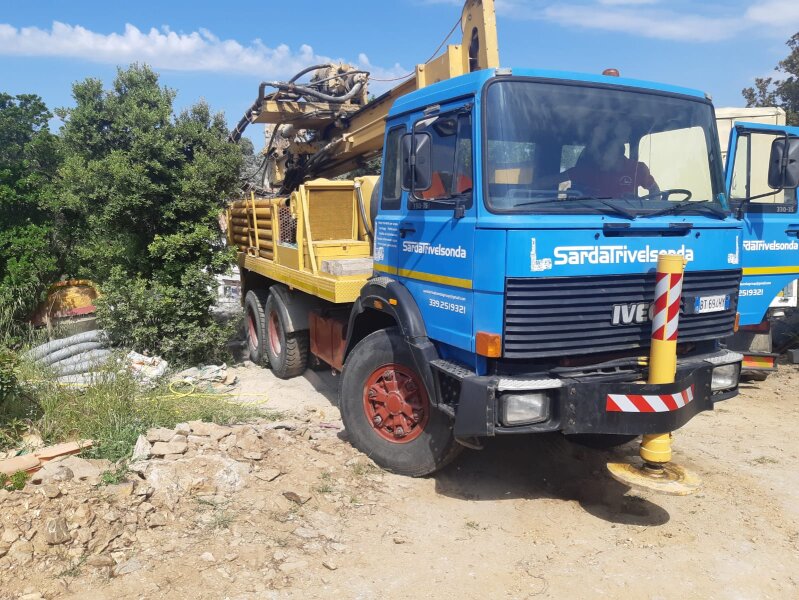 Bina yıkım hizmetleri Sarda Trivelsonda Group, Sardunya, foto