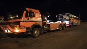 Transporte Pesado Ricaurte e Hijos - Punto Check (E35), otomobil servisi  Riobamba'dan