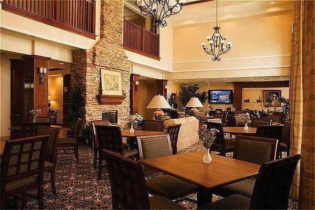 Otel Staybridge Suites Kansas City - Independence, Independence, foto