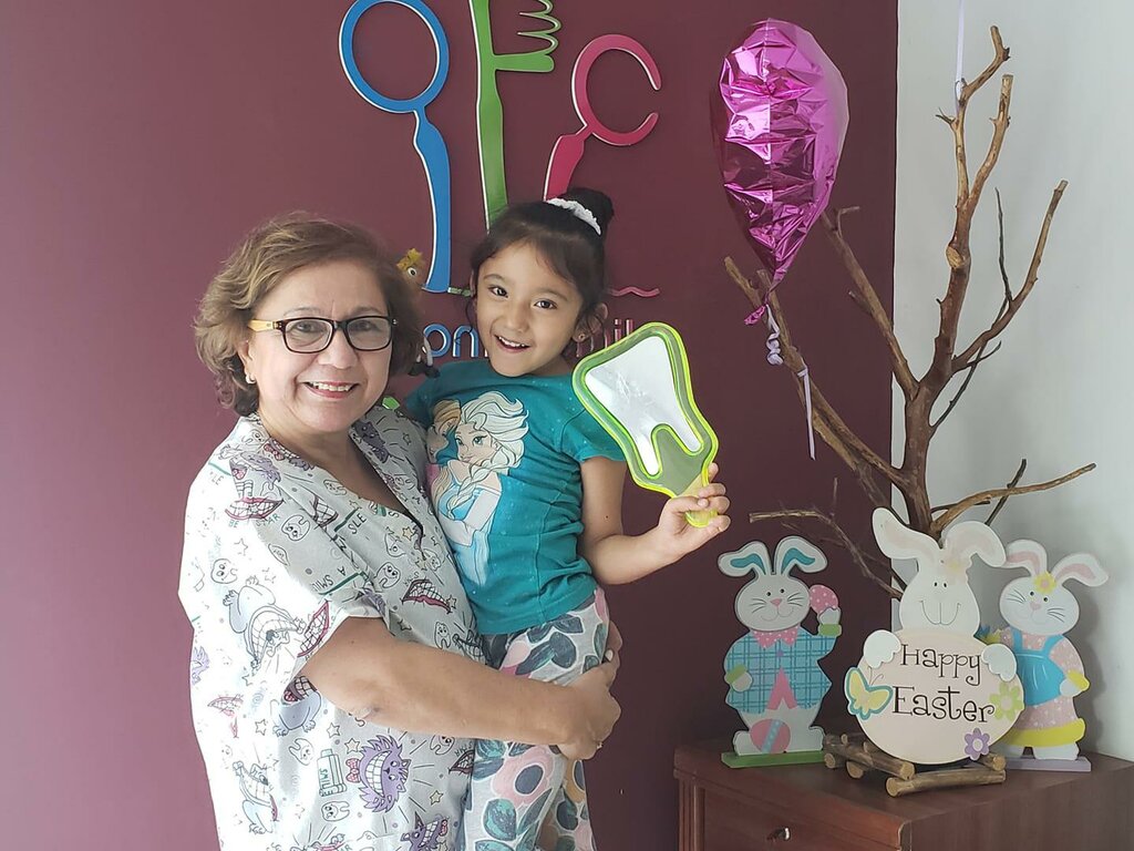 Özel ağız ve diş sağlığı klinikleri ve muayenehaneleri OdontoFamily Center, San Salvador, foto