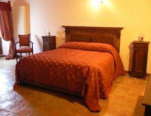Residence Il Palazzo (Abruzzo, Chieti, Via Gabriele D' Annunzio, 13), otel  Abruzzo'dan