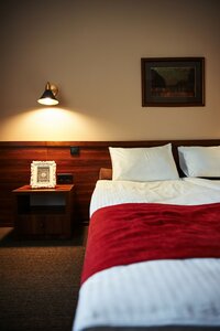 Sherlock Holmes Boutique Hotel (Пекарская улица No:57, Львов), otel  Lviv'den