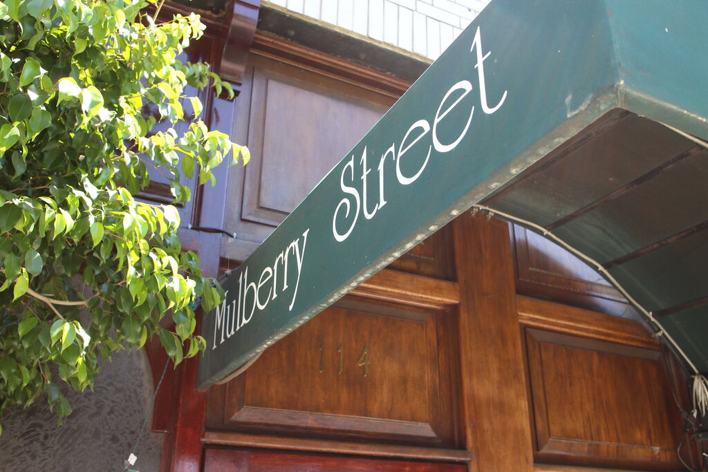 Gece kulüpleri Mulberry St. Ristorante, Fullerton, foto
