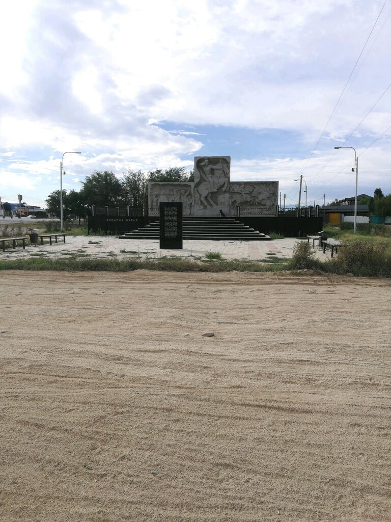 Anıt, heykel Tauke Khan Monument, Taraz, foto