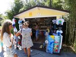 Одежда и сувениры (Krasnodar Territory, Sochi, Dendrariy Park), hediyelik eşya mağazaları  Soçi'den