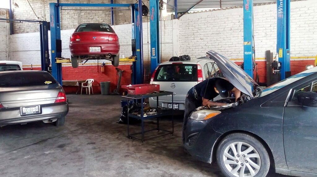 Oto kaporta Suspensión Y Frenos Chuy Torres, Puerto Vallarta, foto