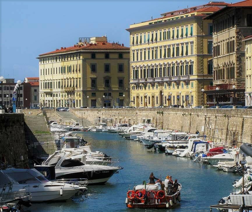 Geziler Guide to Livorno and Tuscany Irina Likhota, Livorno, foto