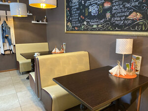 Prestige (1-ya Sovetskaya ulitsa No:4, Vereya), kafe  Vereya'dan