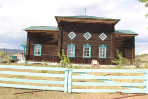 Здание церкви (Republic of Buryatia, Bichurskiy rayon, selo Verkhniy Mangirtuy), turistik yerler  Buriatya'dan