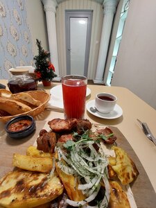 Athens (Sovetskiy prospekt No:134), restoran  Vologda'dan