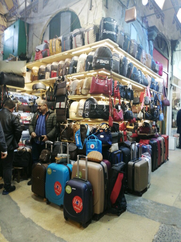 Deri giyim ve toptan satış Uğur Leather Bags, İstanbul, foto