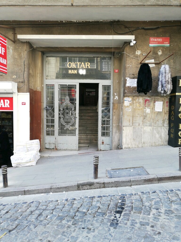 Özel ağız ve diş sağlığı klinikleri ve muayenehaneleri Diş Hekimi Ferit Dönmez, İstanbul, foto