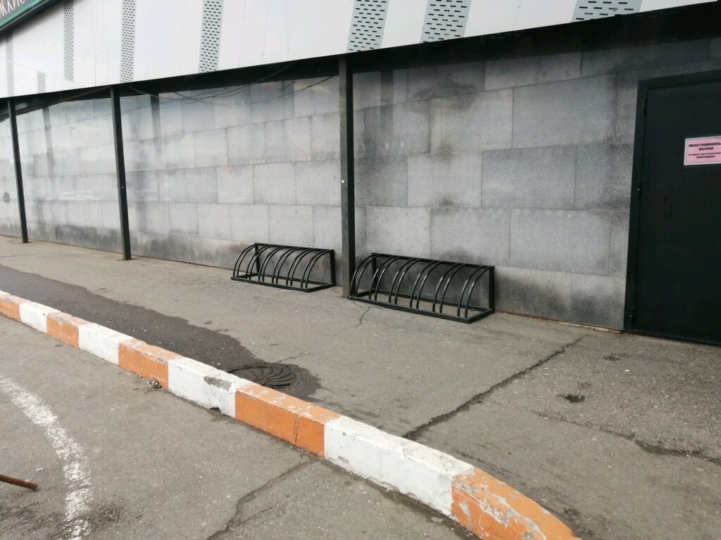 Bisiklet park yerleri Велопарковка, Moskova ve Moskovskaya oblastı, foto