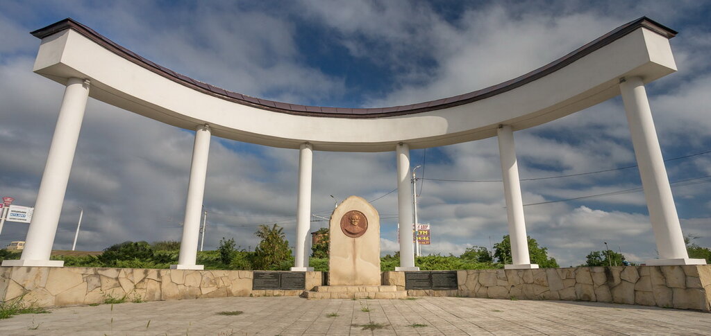 Anıt, heykel Родион Гербель, Bender, foto