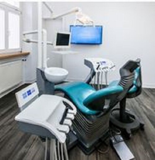 Özel ağız ve diş sağlığı klinikleri ve muayenehaneleri Die Zahnärzte im Odenheimer Hof Dr. Alexander Mitsch M. Sc. & Dr. Jan Felix Hartl M. Sc, Baden‑Wurttemberg, foto