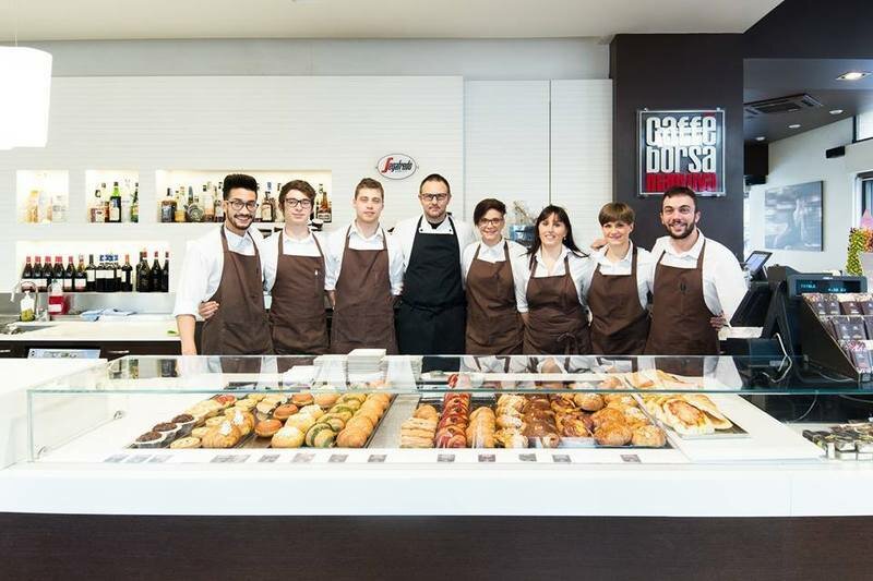 Bar Caffè Borsa Antoniazzi, Lombardiya, foto