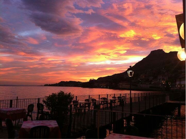 Pizzacılar Ristorante Pizzeria al Lago, Lombardiya, foto