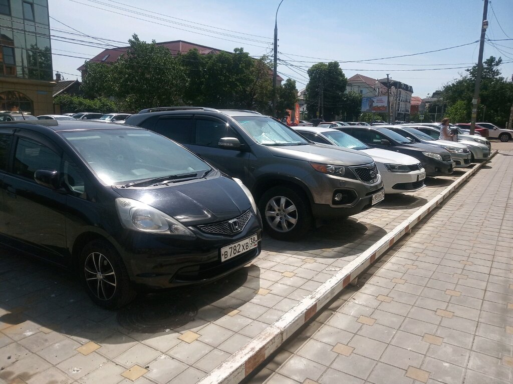 Otoparklar Parking lot, Krasnodar, foto