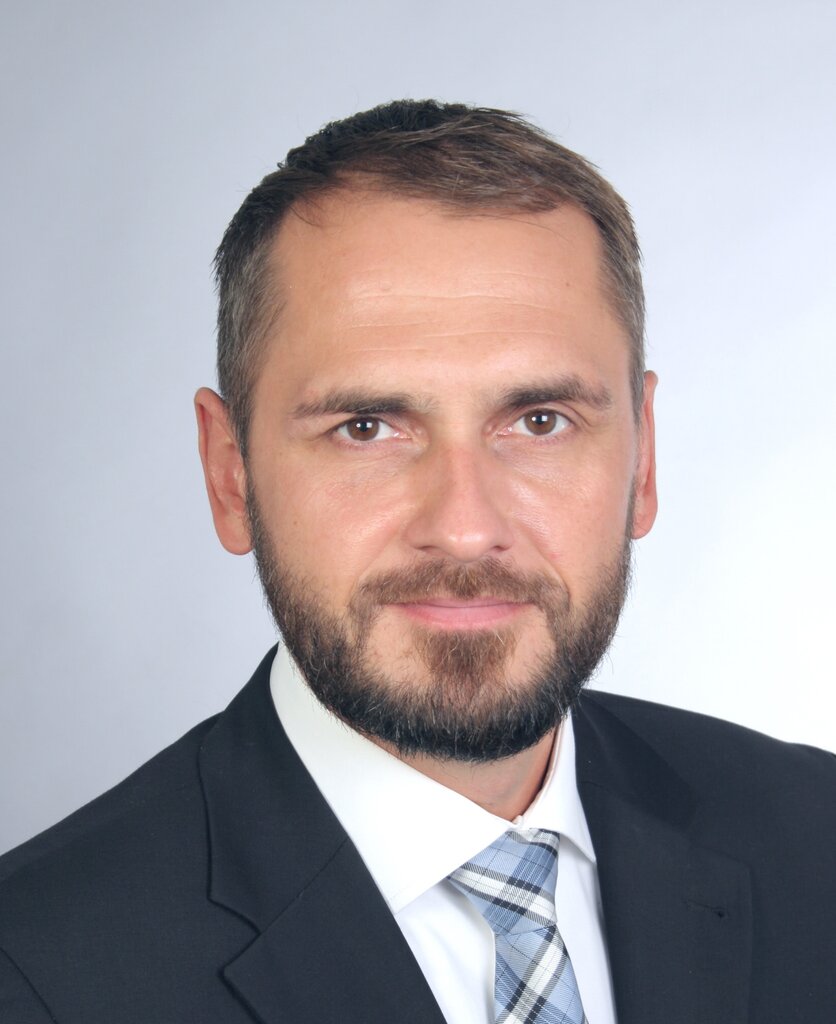 Sigorta şirketleri Signal Iduna Versicherung Jens Dislich, Weiterstadt, foto
