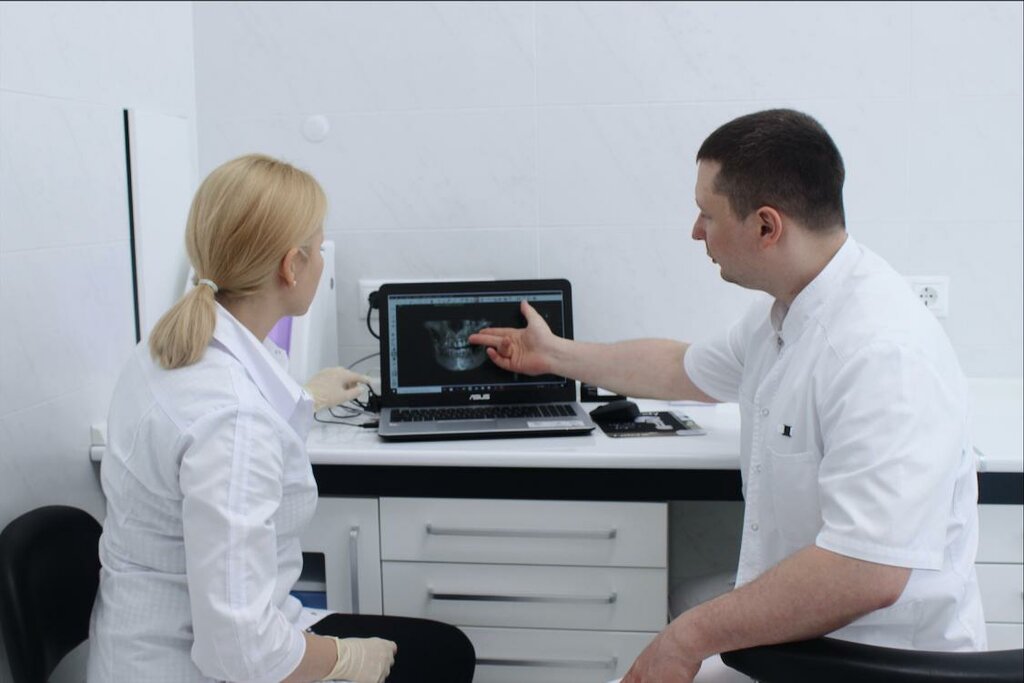 Özel ağız ve diş sağlığı klinikleri ve muayenehaneleri Профессорская ЛК, Koroliov, foto