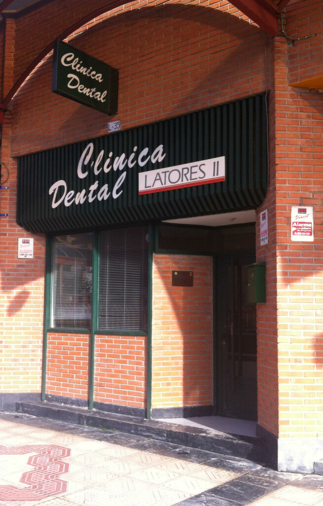 Özel ağız ve diş sağlığı klinikleri ve muayenehaneleri Clinica Dental Latores II, Madrid, foto