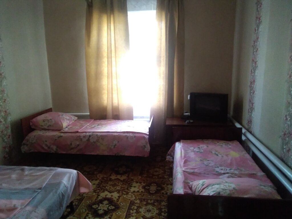 Evsizler için sığınma evleri Ночлег, Novohopiorsk, foto