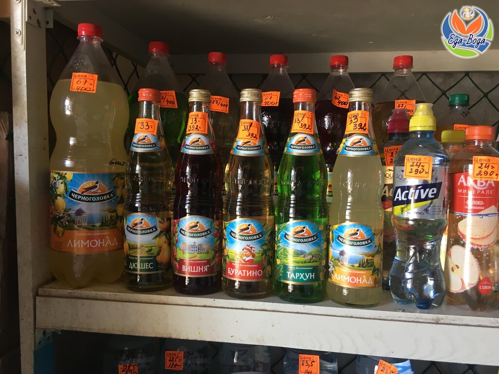 Alkolsüz içecekler Food-Water, Saratovskaya oblastı, foto