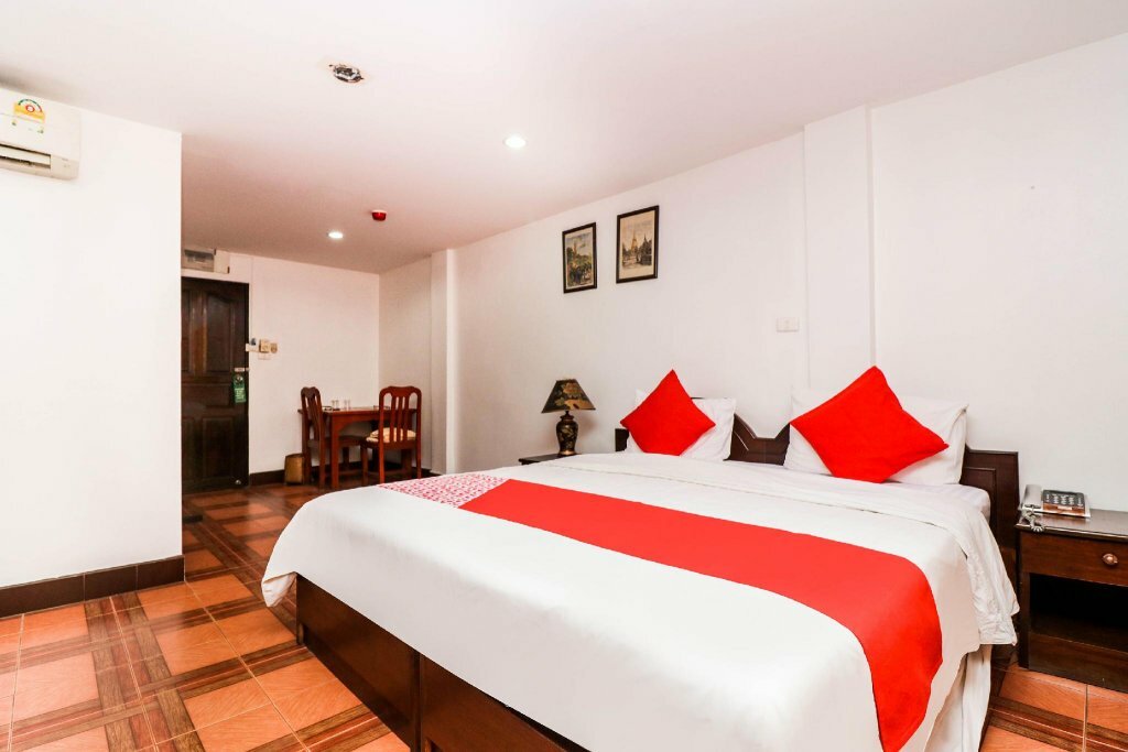 Otel Oyo 141 Jomtien View Paradise, Pattaya, foto