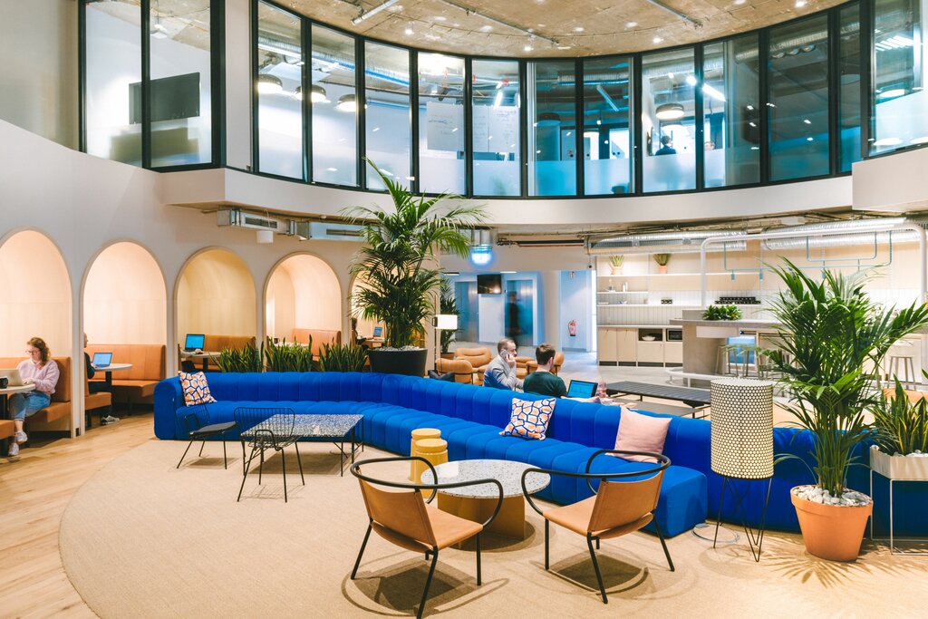 Paylaşımlı ofis WeWork Oskar-von-Miller-Ring 20, Münih, foto